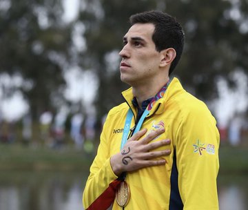 Esteban Enderica, oro panamericano en aguas abiertas