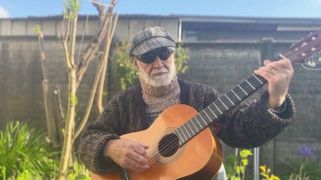 De poeta a estrella de YouTube: la inspiradora historia de Reinaldo, el ...