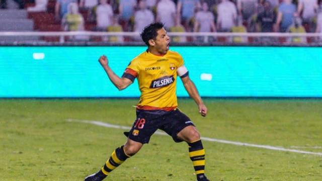 Barcelona SC anuncia la salida de Matías Oyola como director deportivo