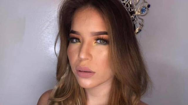 Asesinan a la exreina de belleza Esther Murillo afuera de una ciudadela en Manta