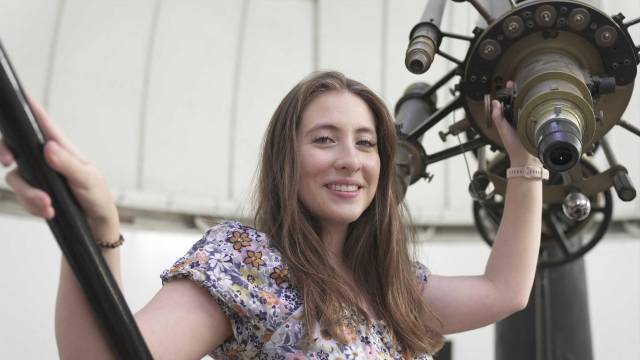 Teresa Paneque, la astrónoma chilena que mediante la ficción atrae a ...