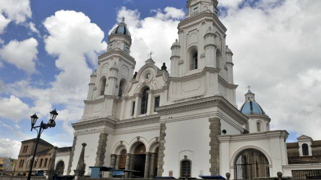 El Quinche y su virgen milagrosa esperan al papa Francisco