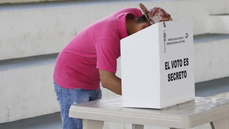 Las elecciones seccionales y del CPCCS serán el 5 de febrero de 2023
