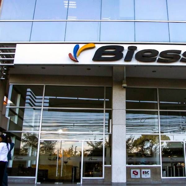 BIESS implementa nuevos préstamos quirografarios