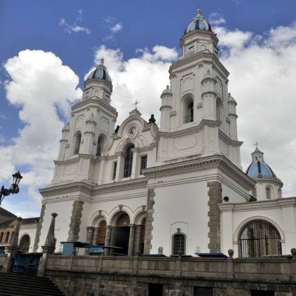 El Quinche y su virgen milagrosa esperan al papa Francisco