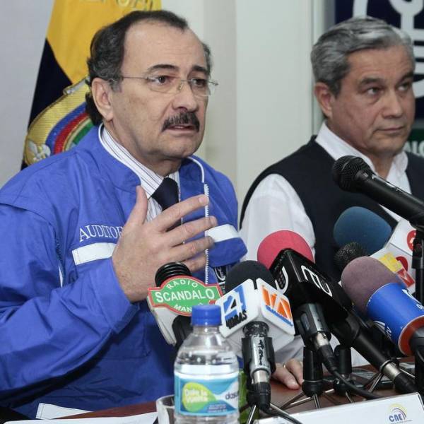 Juicio político a Carlos Pólit iniciará este domingo