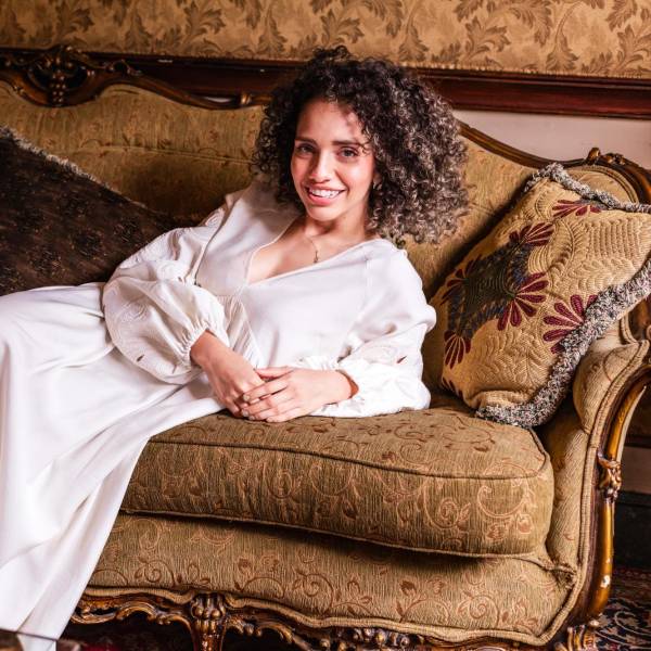 Steff Alarcón: actriz guayaquileña camaleónica e imparable