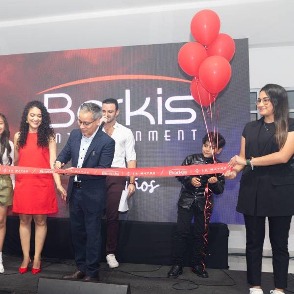 La Mayor, la academia de canto y música de Borkis abre sus puertas en ...